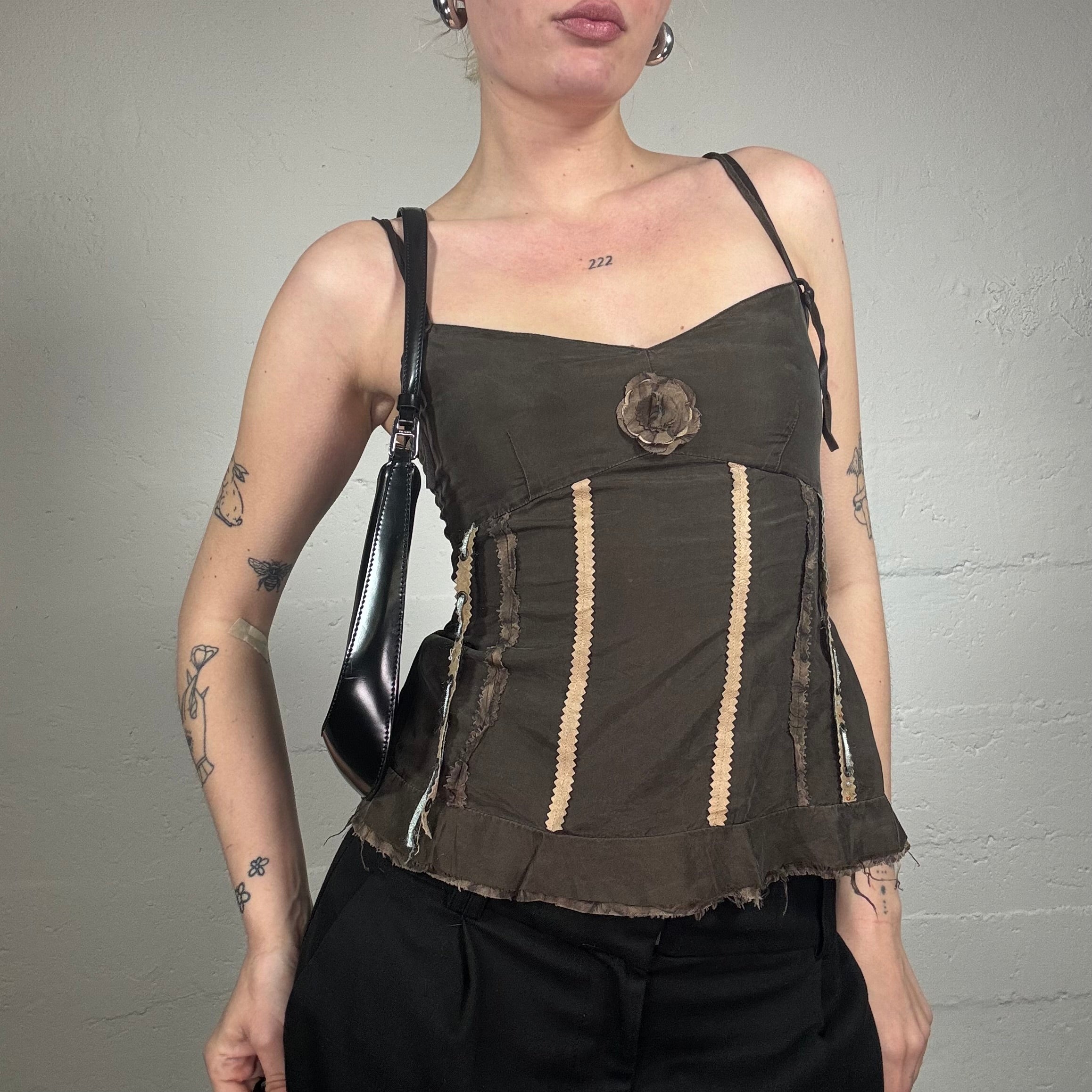 Vintage 2000's Romantic Sunday Date Brown Cami Too with Rose Detail (X ...