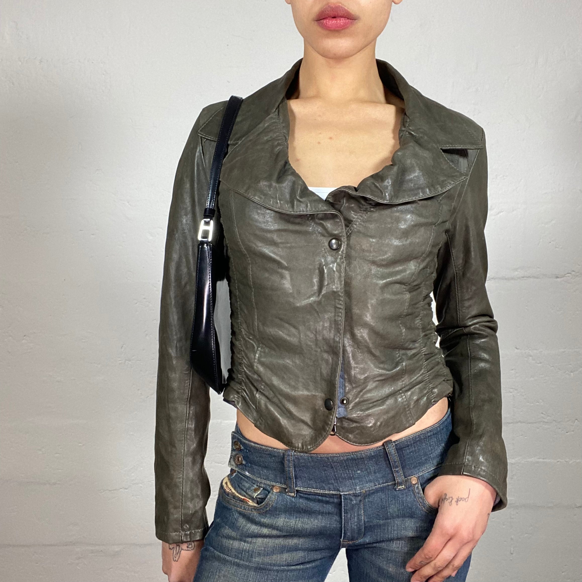 Vintage 2000's Classy Brown Leather Jacket with Back Rubber Details (S ...