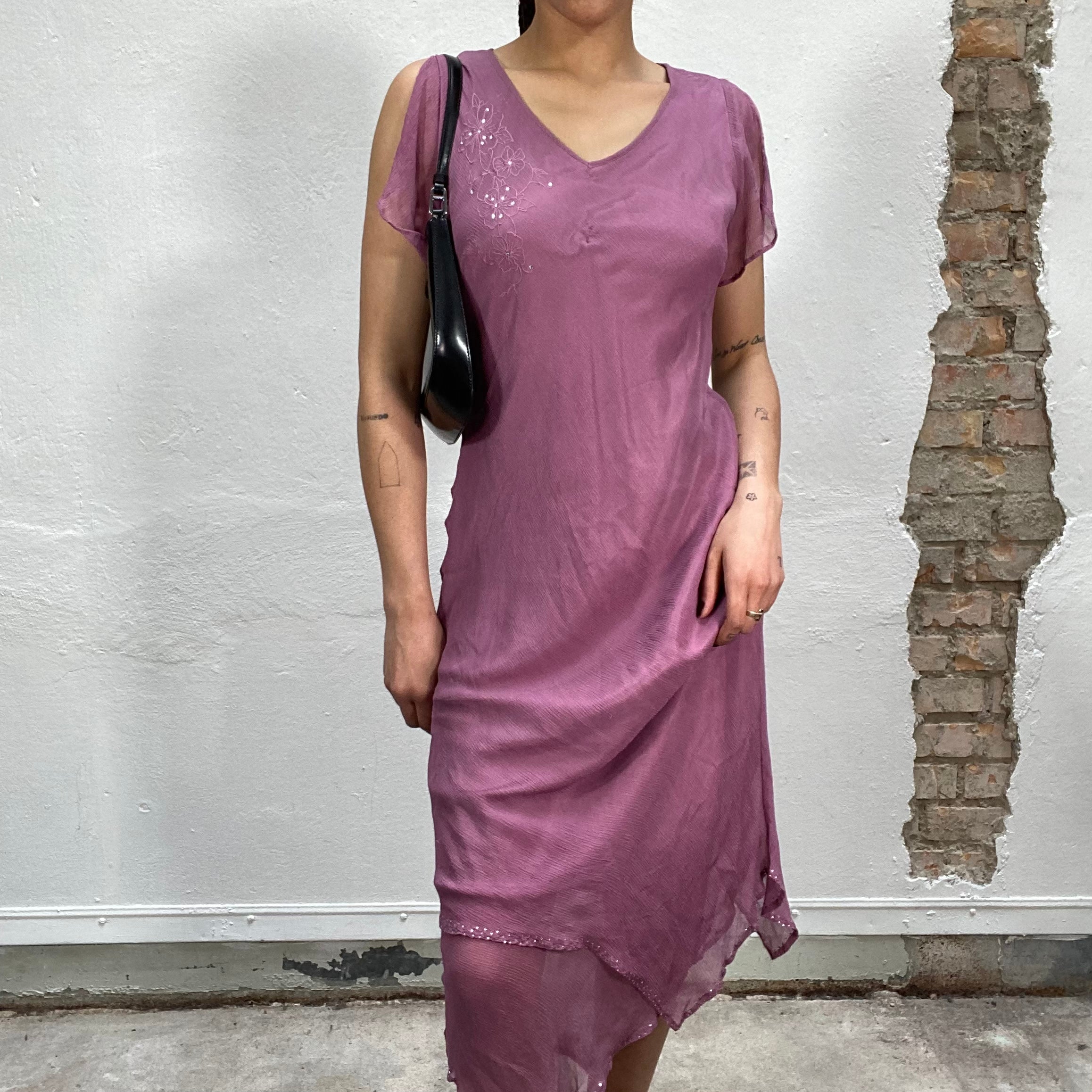 Vintage 2000's Festive Purple Mesh Dress with Beaded Flower Detail (M ...