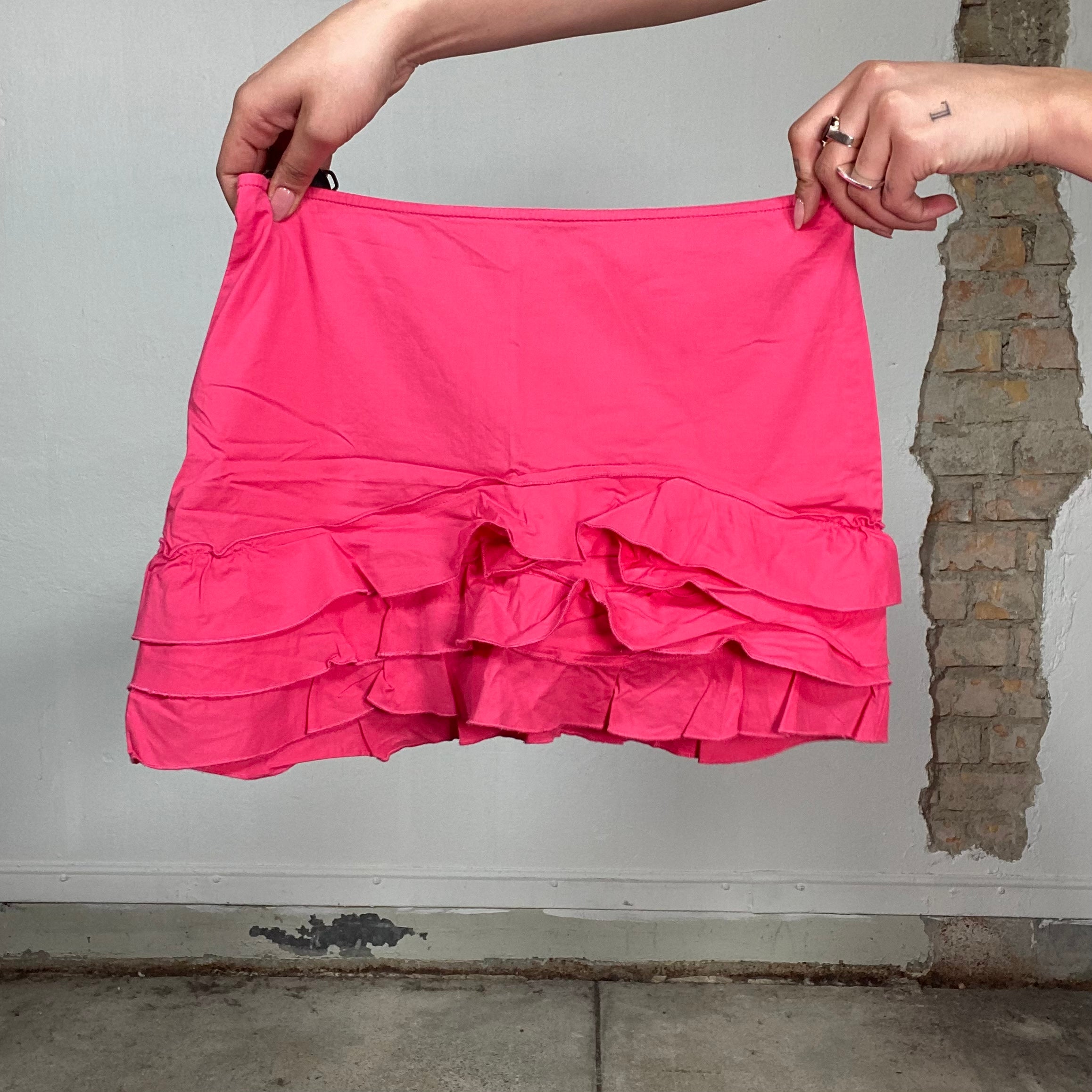 Vintage 2000's Barbie Pink Layered Mini Skrit (XS) – Michelle Tamar